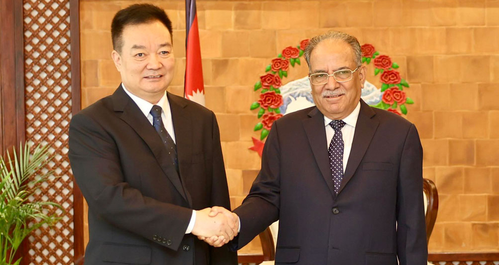 चिनियाँ कम्युनिस्ट पार्टीका तिब्बत सचिव वाङ र प्रधानमन्त्री प्रचण्डबीच ...